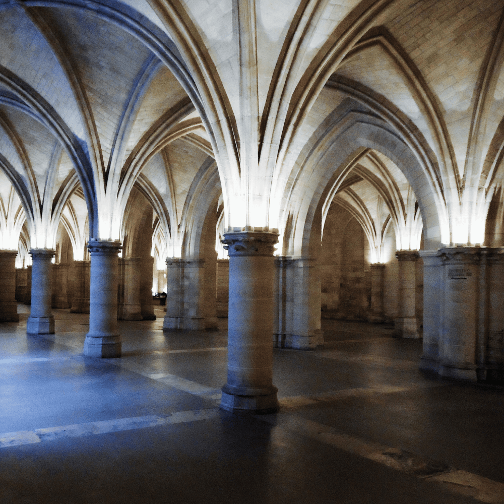 Dynamic Portfolio Strategies for Multifamily Economic Cycles